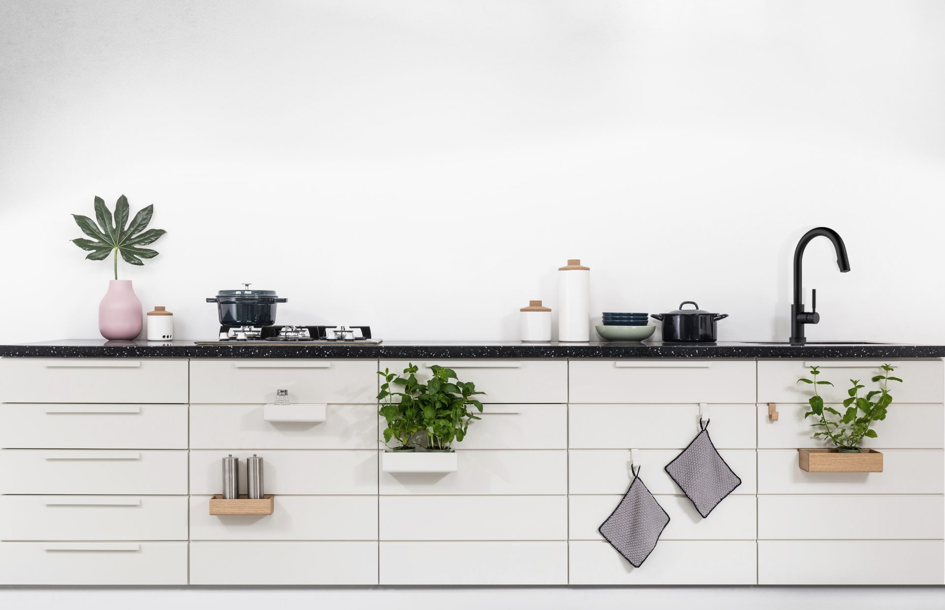 Niezwykłe fronty kuchenne Marko Kitchen od kolektywu Ekierki