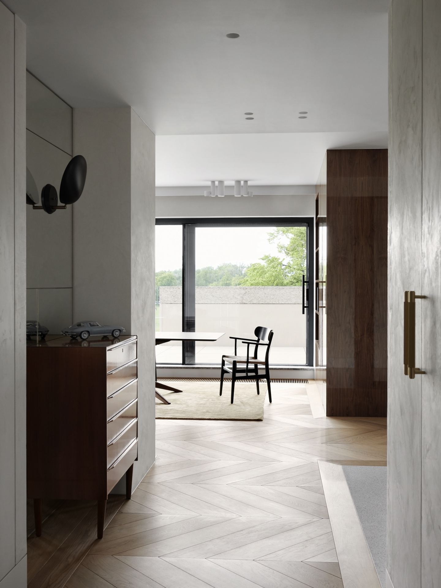 Krakowski projekt przestronnego apartamentu od Paradowski Studio