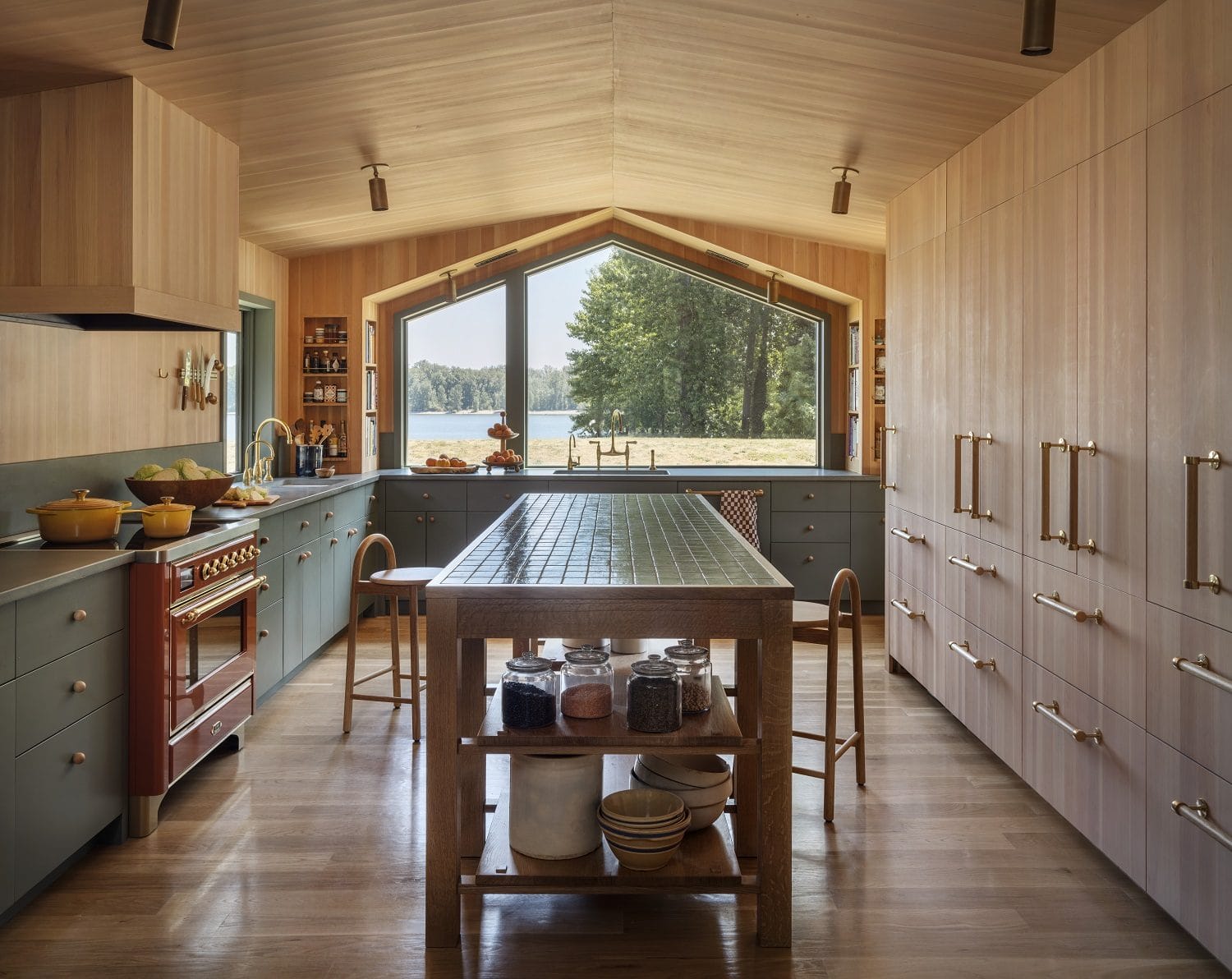 Jessica Helgerson odnowiła rezydencję na Sauvie Island